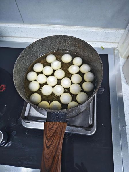 汤圆可以炸着吃吗_怎么炸不爆裂-第1张图片-山城妙识 汤圆可以炸着吃吗_怎么炸不爆裂-第1张图片-山城妙识