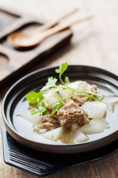 羊排炖萝卜汤怎么做_正宗做法步骤-第1张图片-山城妙识