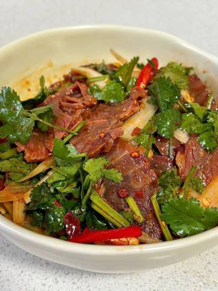 牛肉凉菜怎么做_牛肉凉菜做法大全-第2张图片-山城妙识 牛肉凉菜怎么做_牛肉凉菜做法大全-第2张图片-山城妙识