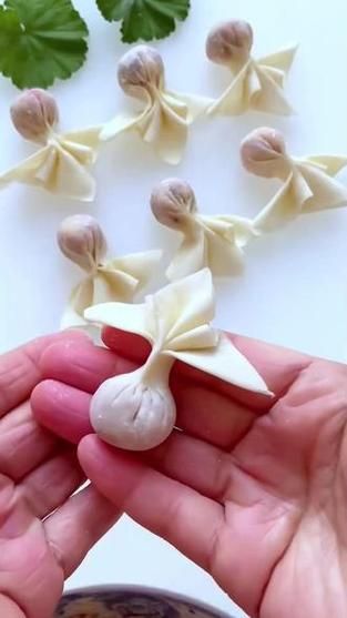 金鱼小馄饨怎么包_金鱼小馄饨包法步骤-第1张图片-山城妙识