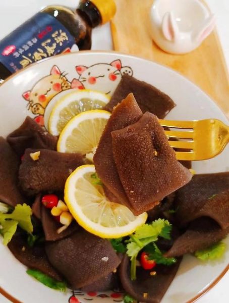 酸辣毛肚怎么做好吃_酸辣毛肚的焯水技巧-第3张图片-山城妙识