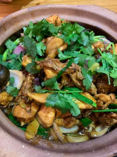 田螺煮鸡怎么做_田螺煮鸡最正宗的做法-第3张图片-山城妙识