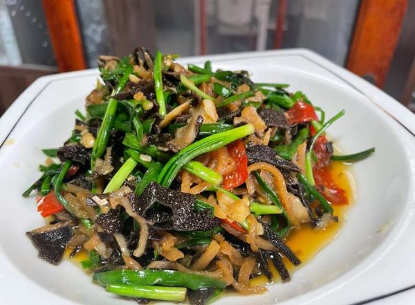 炒牛百叶怎么做好吃_牛百叶焯水多久才脆-第1张图片-山城妙识