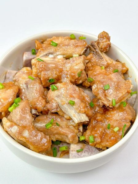 香芋蒸排骨的做法_香芋蒸排骨要蒸多久-第2张图片-山城妙识 香芋蒸排骨的做法_香芋蒸排骨要蒸多久-第2张图片-山城妙识