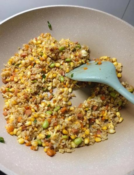 最简单的炒饭怎么做_新手零失败技巧-第2张图片-山城妙识 最简单的炒饭怎么做_新手零失败技巧-第2张图片-山城妙识