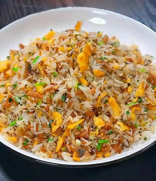 最简单的炒饭怎么做_新手零失败技巧-第3张图片-山城妙识 最简单的炒饭怎么做_新手零失败技巧-第3张图片-山城妙识