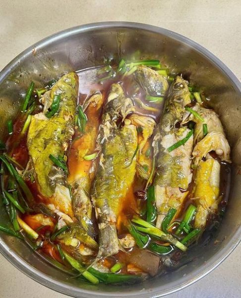 垮炖鱼怎么做才好吃_垮炖鱼的家常做法-第1张图片-山城妙识 垮炖鱼怎么做才好吃_垮炖鱼的家常做法-第1张图片-山城妙识