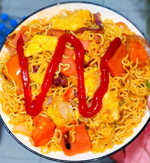 炒方便面怎么不粘锅_炒方便面怎么更入味-第3张图片-山城妙识 炒方便面怎么不粘锅_炒方便面怎么更入味-第3张图片-山城妙识