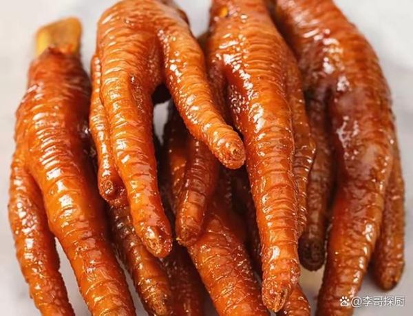 卤鸡爪怎么做_卤鸡爪的配料有哪些-第3张图片-山城妙识