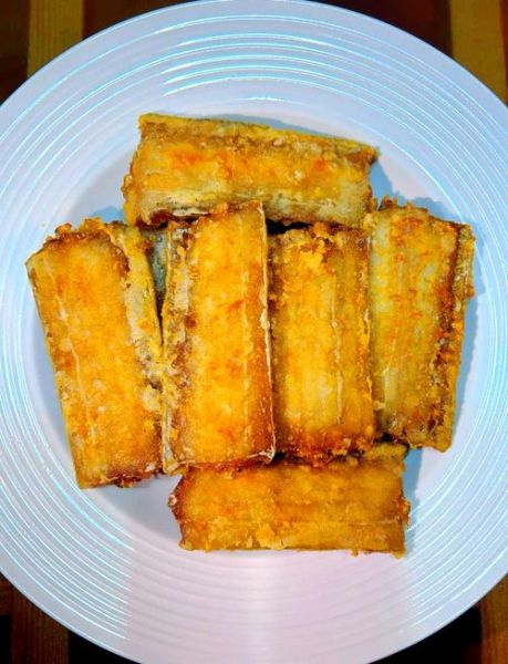 怎样炸带鱼又香又脆窍门_炸带鱼酥脆不腥的秘诀-第2张图片-山城妙识 怎样炸带鱼又香又脆窍门_炸带鱼酥脆不腥的秘诀-第2张图片-山城妙识