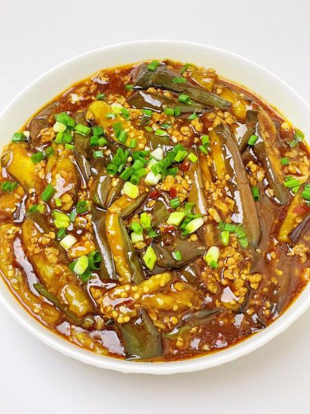 家常红烧茄子怎么做_茄子不吸油的窍门-第3张图片-山城妙识