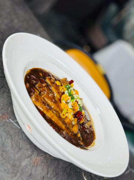 大扒皮鱼怎么做_大扒皮鱼做法步骤详解-第2张图片-山城妙识