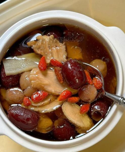 女人喝什么补气养血_气血不足喝什么好-第3张图片-山城妙识