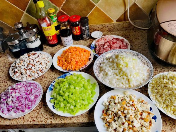 清明果艾草图片_如何挑选新鲜艾草-第3张图片-山城妙识