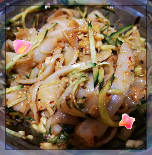 凉皮怎么做_手工凉皮制作视频教程-第2张图片-山城妙识