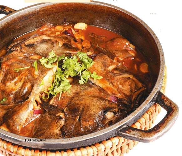炖鲽鱼的家常做法_鲽鱼怎么炖不腥-第1张图片-山城妙识