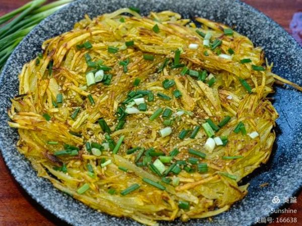 煎土豆丝饼用什么粉_怎么煎才酥脆-第2张图片-山城妙识
