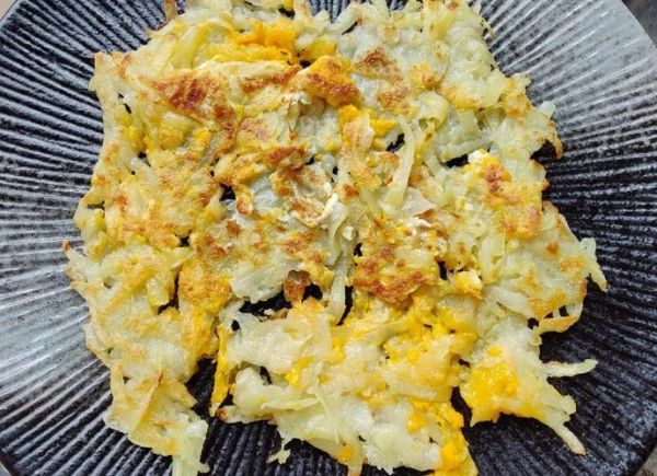 煎土豆丝饼用什么粉_怎么煎才酥脆-第3张图片-山城妙识