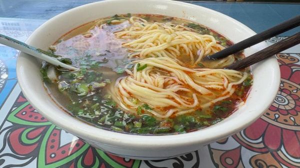 拉面要学多久_多久能拉好一碗面-第1张图片-山城妙识 拉面要学多久_多久能拉好一碗面-第1张图片-山城妙识