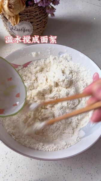 包子发面怎么发_包子发面用酵母还是老面-第1张图片-山城妙识