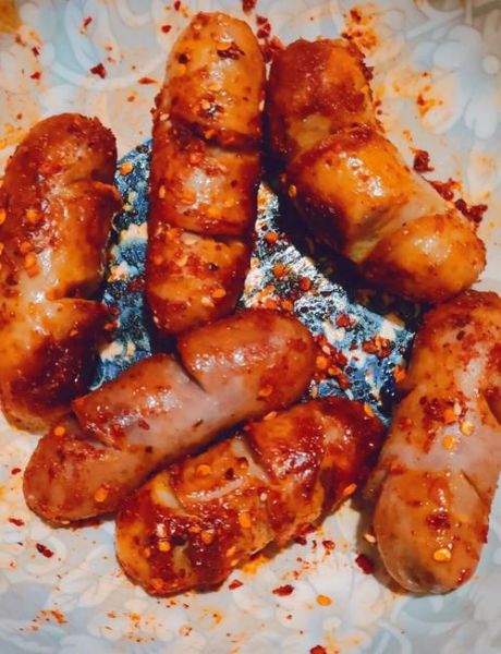 烤肠怎么煎_煎烤肠不粘锅技巧-第1张图片-山城妙识