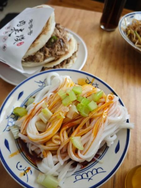 米皮怎么做_米皮需要蒸多久-第1张图片-山城妙识