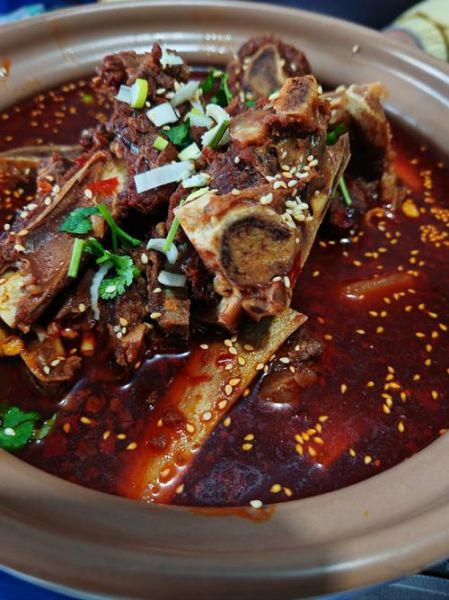 牛排火锅怎么做_牛排火锅的做法视频教程-第2张图片-山城妙识