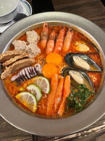 海鲜汤底怎么熬_海鲜汤底用什么食材-第1张图片-山城妙识