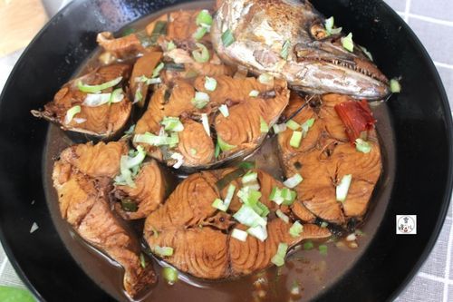 啤酒炖鲅鱼怎么做最好吃_鲅鱼用哪种啤酒更香-第2张图片-山城妙识 啤酒炖鲅鱼怎么做最好吃_鲅鱼用哪种啤酒更香-第2张图片-山城妙识