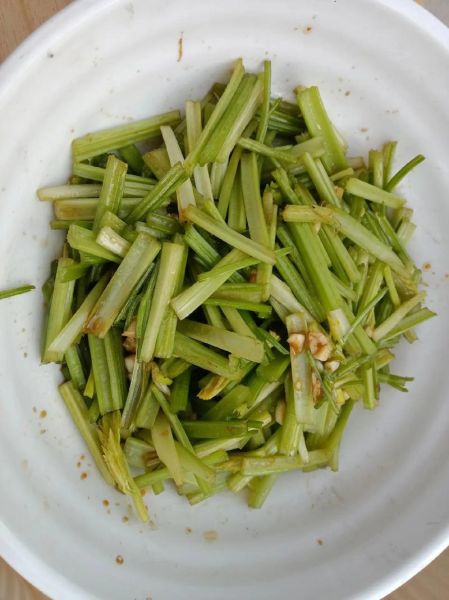 吃什么菜降血压_吃什么菜减肥最快-第1张图片-山城妙识