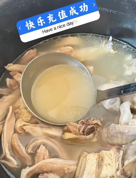 正宗猪肚鸡怎么做_正宗猪肚鸡配方-第1张图片-山城妙识