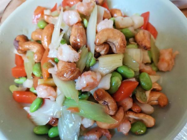 腰果怎么做好吃_腰果炒什么菜最香-第3张图片-山城妙识