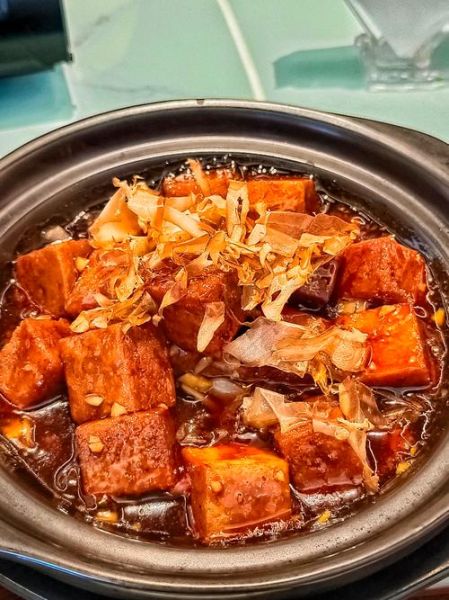 芋头煲怎么做_芋头煲需要焯水吗-第1张图片-山城妙识 芋头煲怎么做_芋头煲需要焯水吗-第1张图片-山城妙识