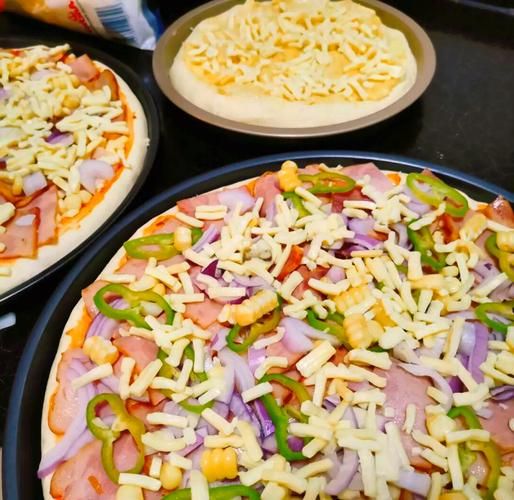 田园蔬菜披萨怎么做_披萨面团配方比例-第3张图片-山城妙识