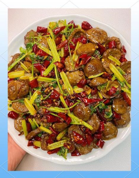 家庭炸牛肉丸子怎么做_炸牛肉丸子不柴的秘诀-第2张图片-山城妙识 家庭炸牛肉丸子怎么做_炸牛肉丸子不柴的秘诀-第2张图片-山城妙识