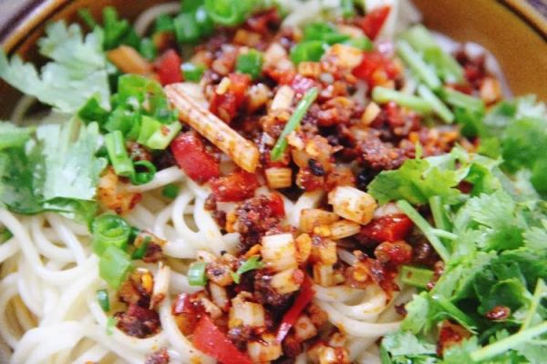 脆哨面怎么做_脆哨面正宗做法-第3张图片-山城妙识