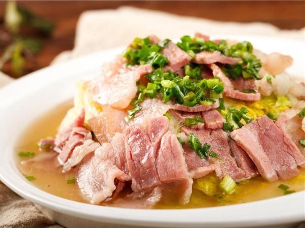 蒸咸肉怎么做才软嫩_蒸咸肉要焯水吗-第3张图片-山城妙识 蒸咸肉怎么做才软嫩_蒸咸肉要焯水吗-第3张图片-山城妙识