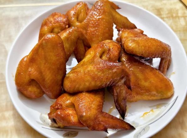 奥尔良鸡翅怎么做_烤箱温度和时间多少合适-第1张图片-山城妙识