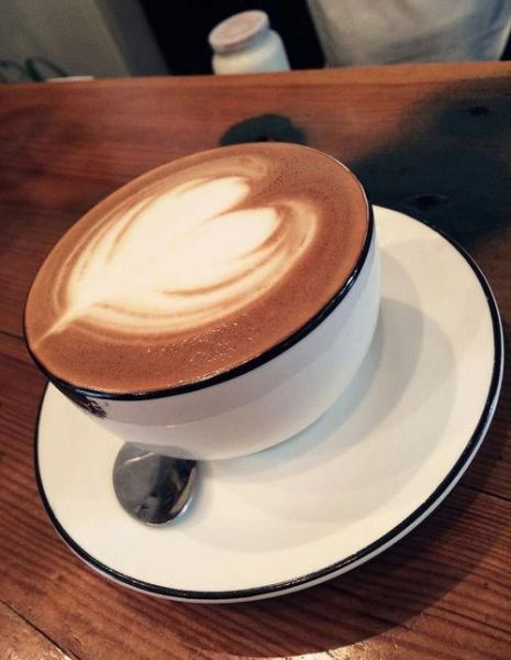 卡布奇诺咖啡怎么做_在家如何做出绵密奶泡-第3张图片-山城妙识 卡布奇诺咖啡怎么做_在家如何做出绵密奶泡-第3张图片-山城妙识