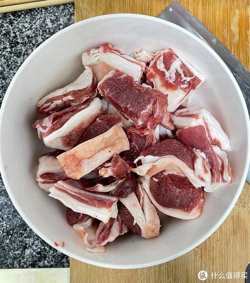 海鲜皮皮酱怎么做好吃_温火炖肉做法详解-第1张图片-山城妙识