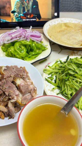 熏肉大饼酱汁怎么做_熏肉大饼酱汁配方-第2张图片-山城妙识