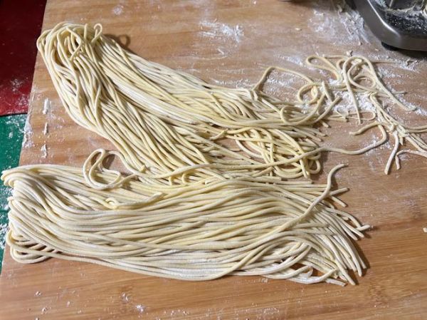 手工面条怎么做_手工面条做法步骤-第1张图片-山城妙识 手工面条怎么做_手工面条做法步骤-第1张图片-山城妙识
