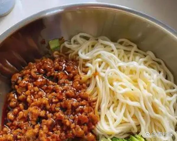 炸酱面的酱能放多久_炸酱面酱保存多久-第1张图片-山城妙识