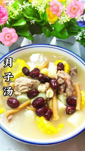 家常排骨汤怎么做_排骨汤去腥技巧-第1张图片-山城妙识