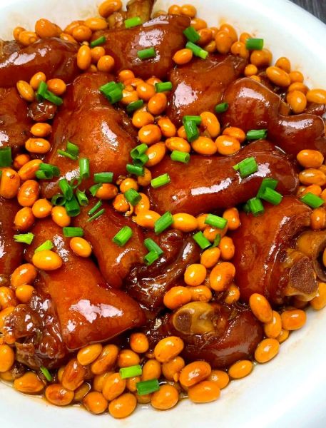 干黄豆能直接炖猪蹄吗_干黄豆炖猪蹄的正确方法-第1张图片-山城妙识