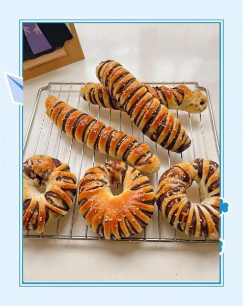 毛毛虫面包图片大全_毛毛虫面包怎么做-第3张图片-山城妙识