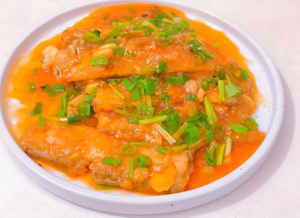 茄子烧带鱼怎么做好吃_带鱼茄子家常做法-第2张图片-山城妙识