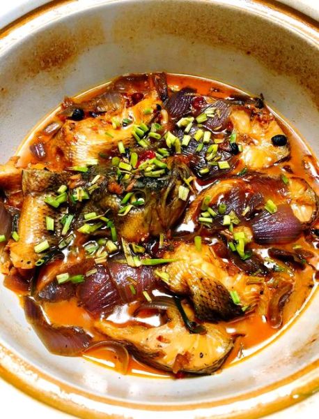 豆豉鲫鱼怎么做_豆豉鲫鱼的家常做法-第1张图片-山城妙识 豆豉鲫鱼怎么做_豆豉鲫鱼的家常做法-第1张图片-山城妙识