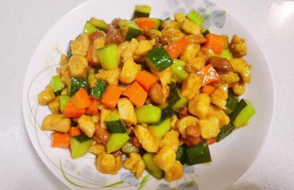 宫保鸡丁怎么做_宫保鸡丁正宗做法视频-第1张图片-山城妙识 宫保鸡丁怎么做_宫保鸡丁正宗做法视频-第1张图片-山城妙识