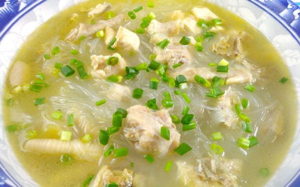 粉丝鸡汤怎么做_粉丝鸡汤的做法窍门-第3张图片-山城妙识